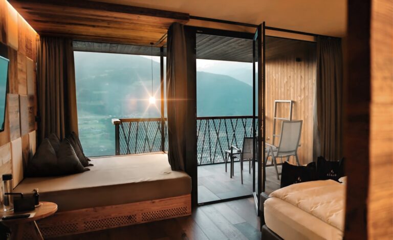 Experience My Arbor: A Treetop Sanctuary in South Tyrol